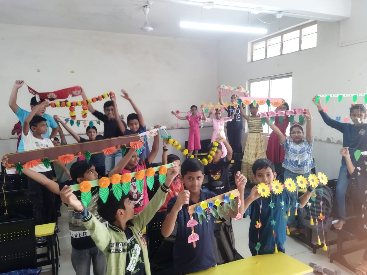Toran Making Activity – APPASAHEB BIRNALE PUBLIC SCHOOL, SANGLI